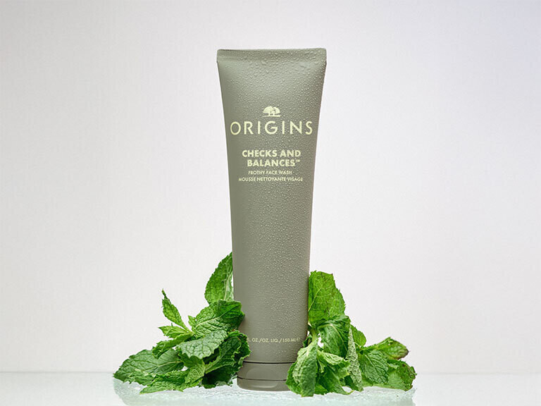Origins Checks & Balance Frothy Face Wash