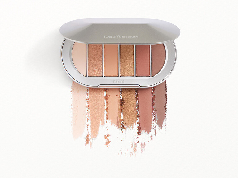 R.E.M. Beauty Midnight Shadows Eyeshadow Palette in Babydoll