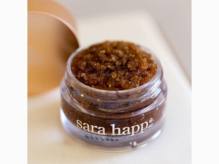 Sara Happ The Lip Scrub
